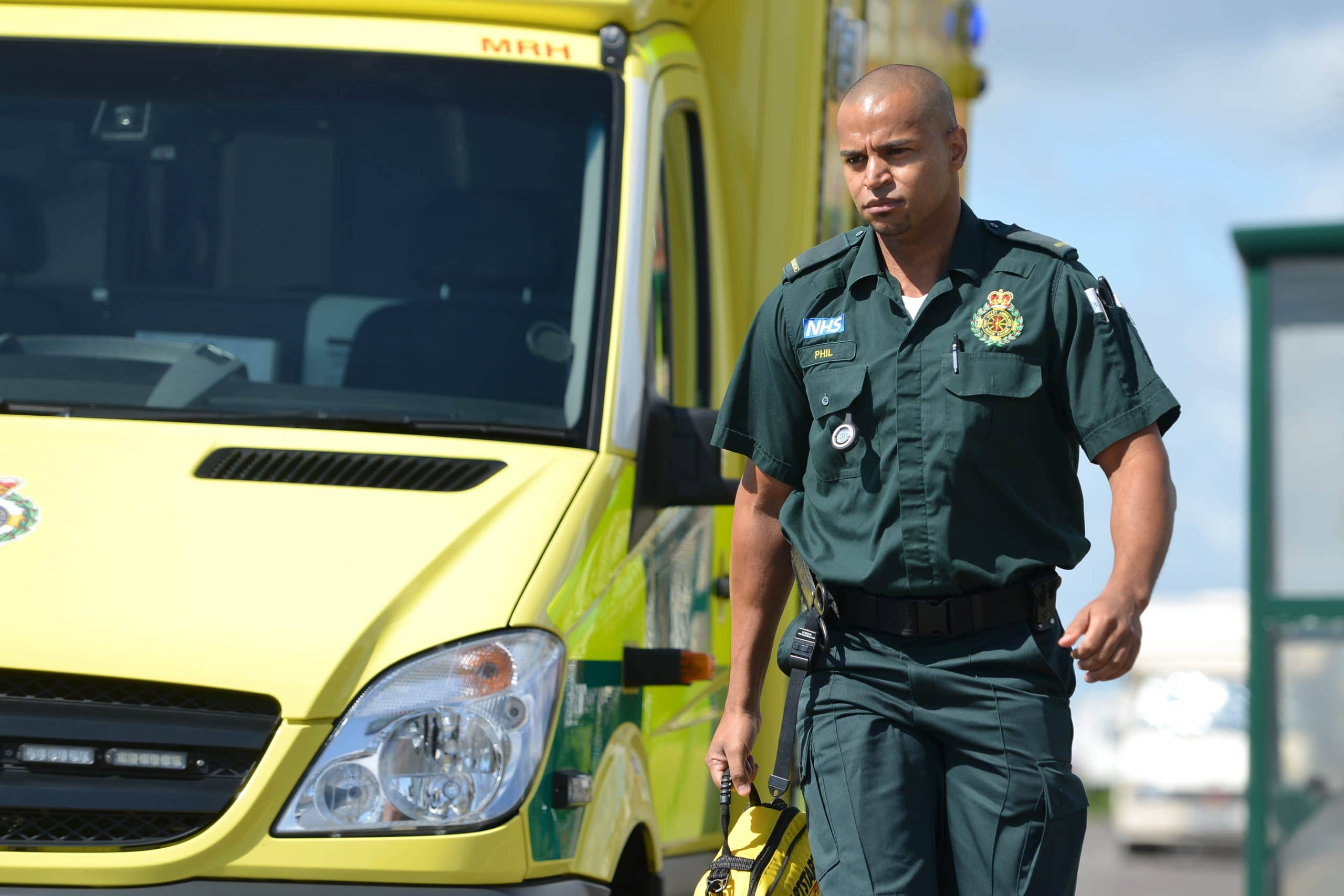 Trust launches new patient experience questionnaire - NHS South East ...