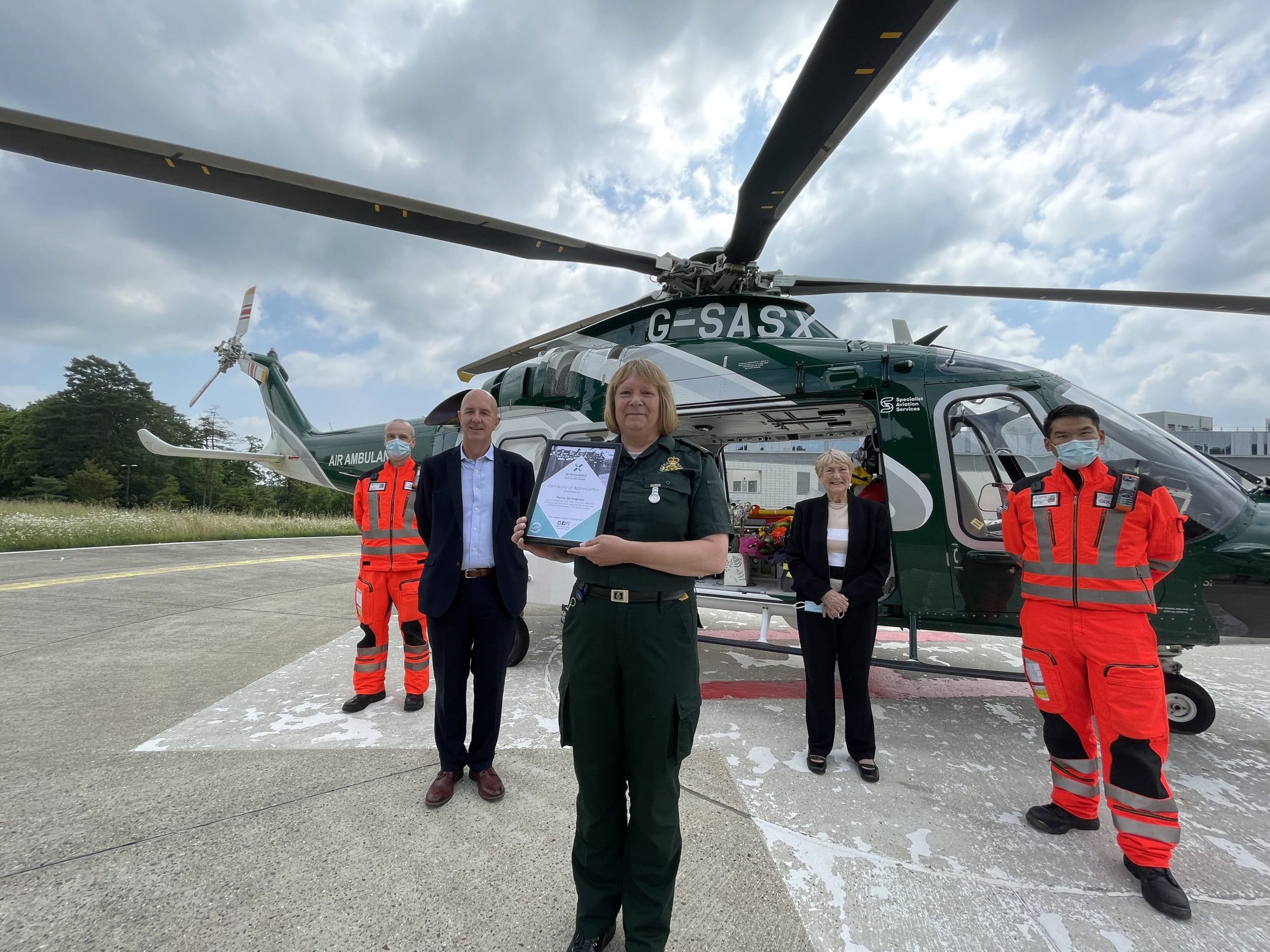Air ambulance tribute to retiring SECAmb paramedic - NHS South East ...