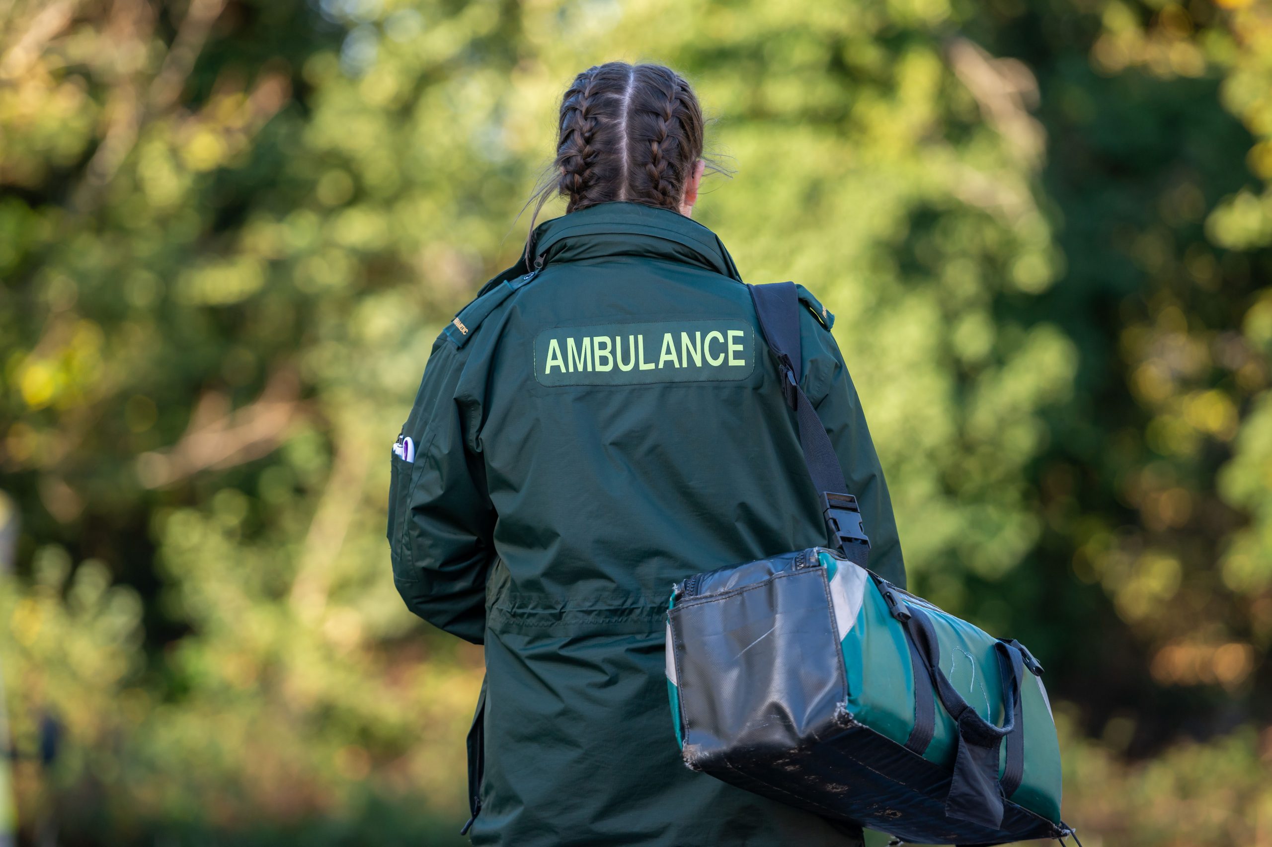 Support for former paramedics to return to practice - NHS South East ...