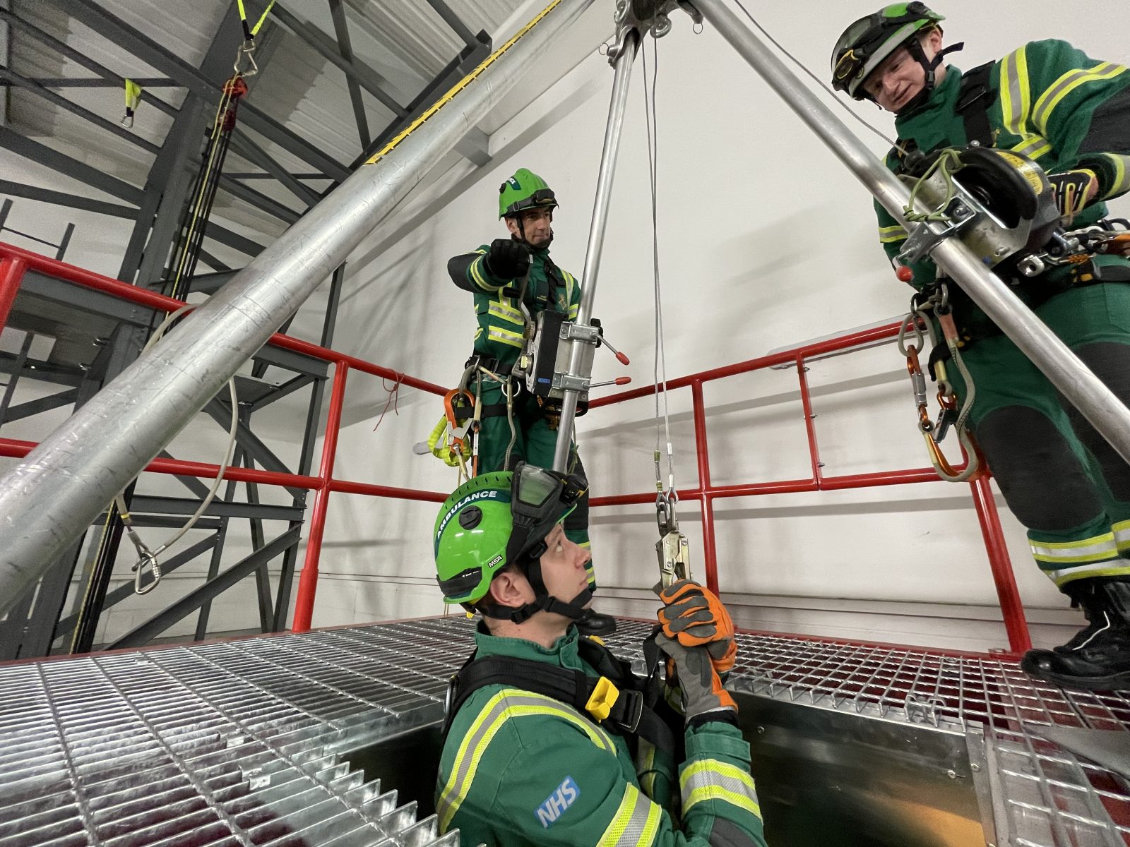HART paramedics to benefit from confined-space training facility - NHS ...