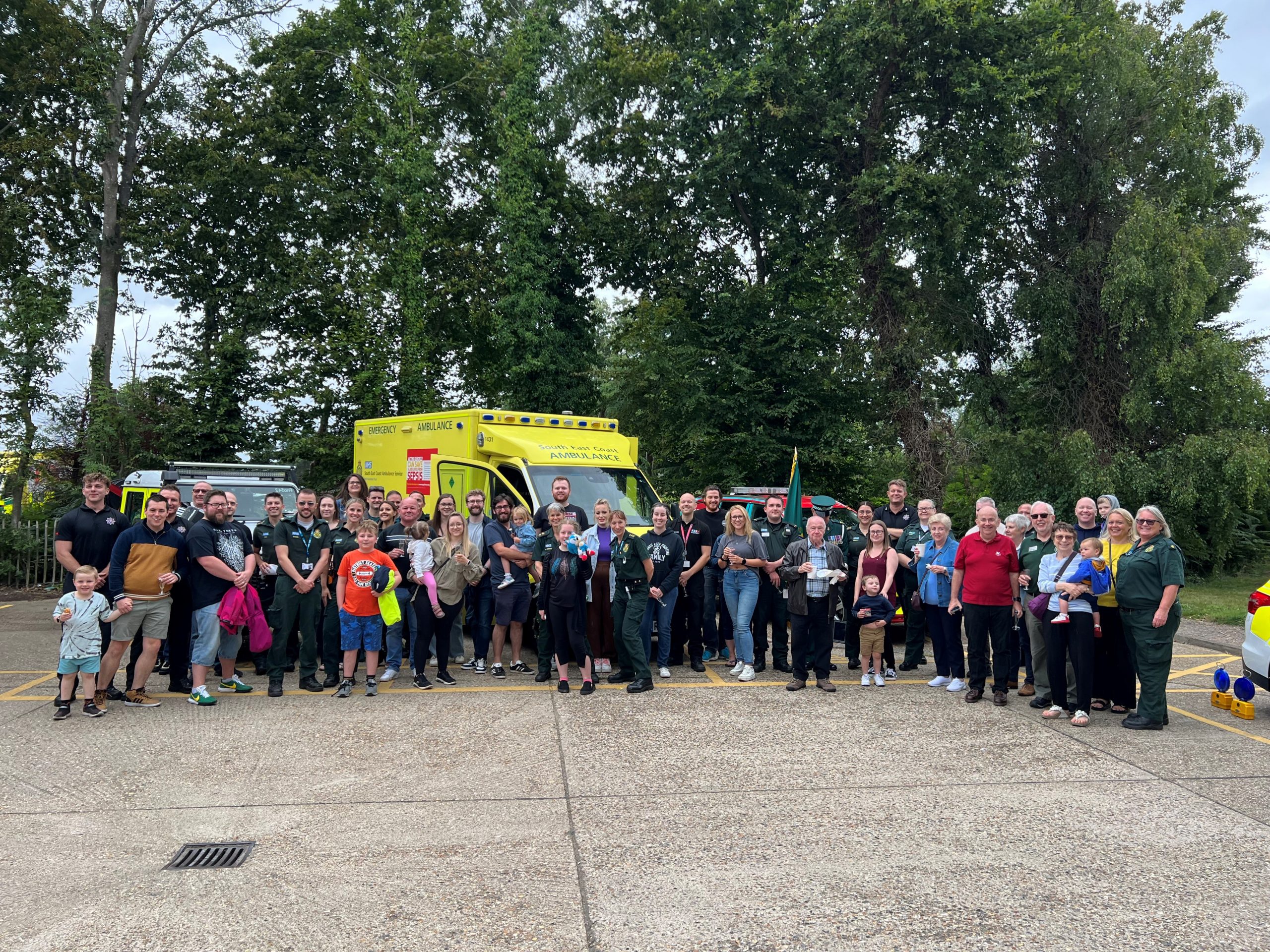 Staff gather to mark Cherstey Make Ready Centre reopening - NHS South ...