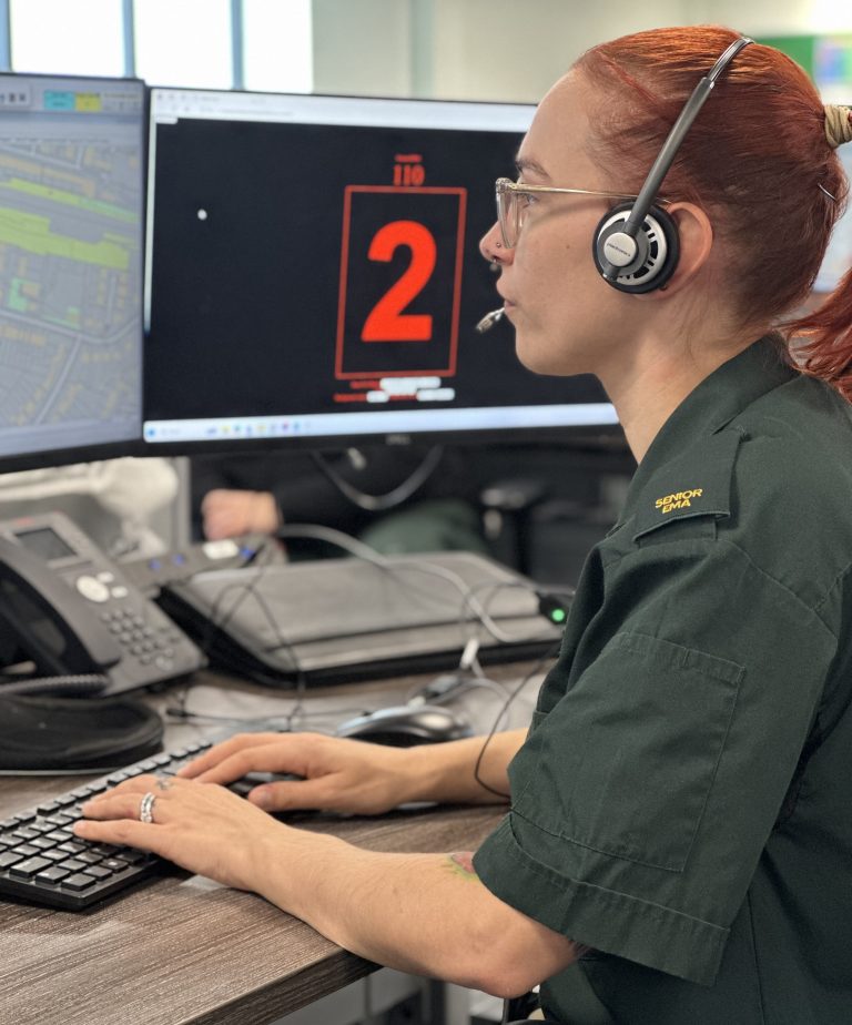 SECAmb celebrates International Control Room Week - NHS South East ...
