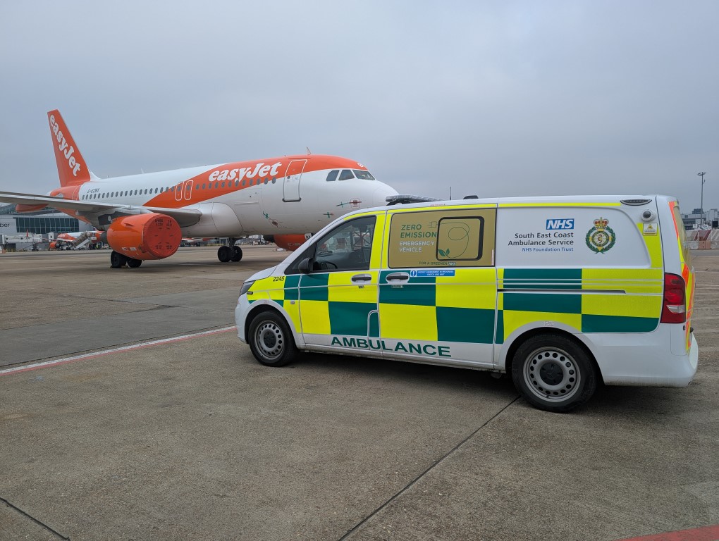 SECAmb paramedics to return to airport - NHS South East Coast Ambulance ...
