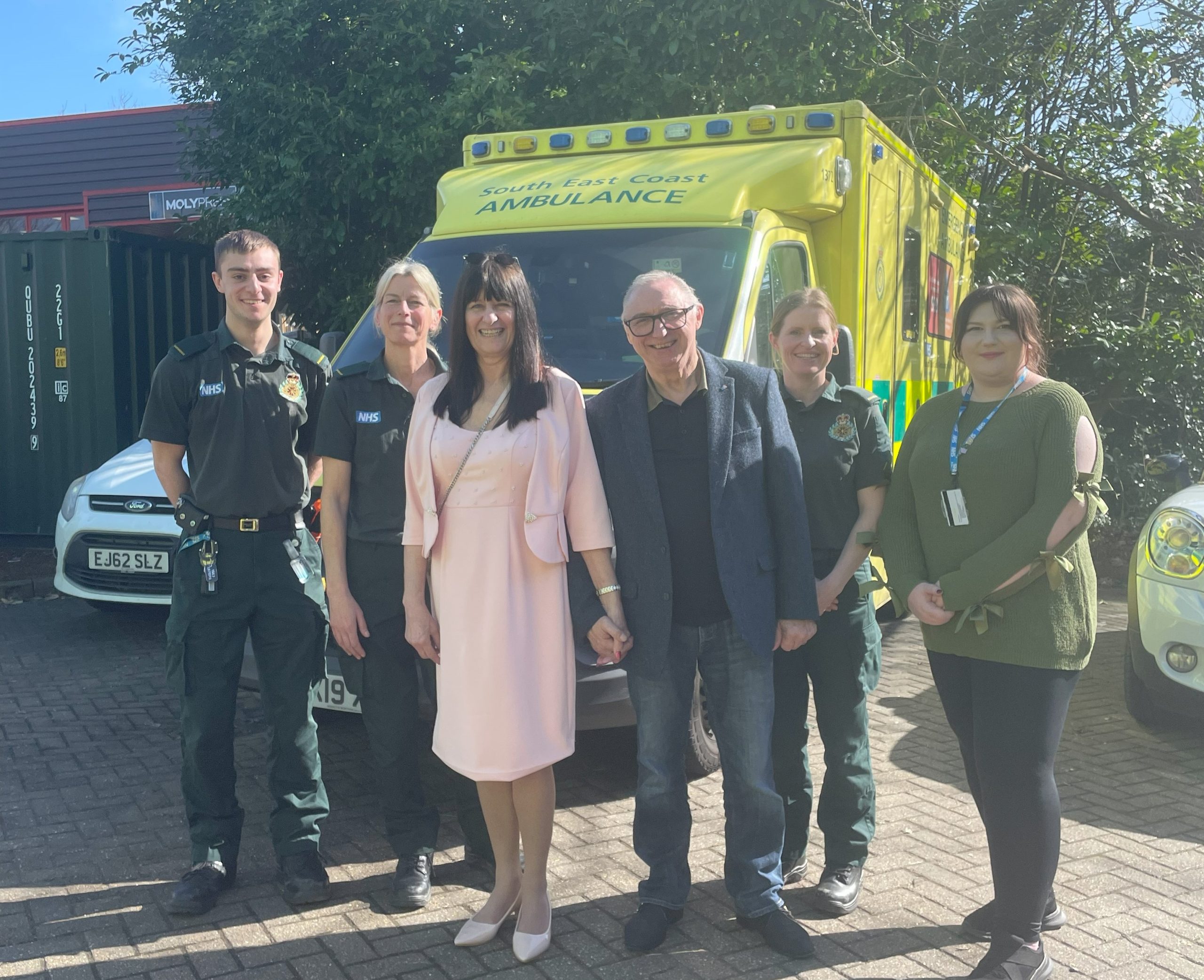 Kent’s ‘miracle’ grandmother reunites with life-saving ambulance team ...