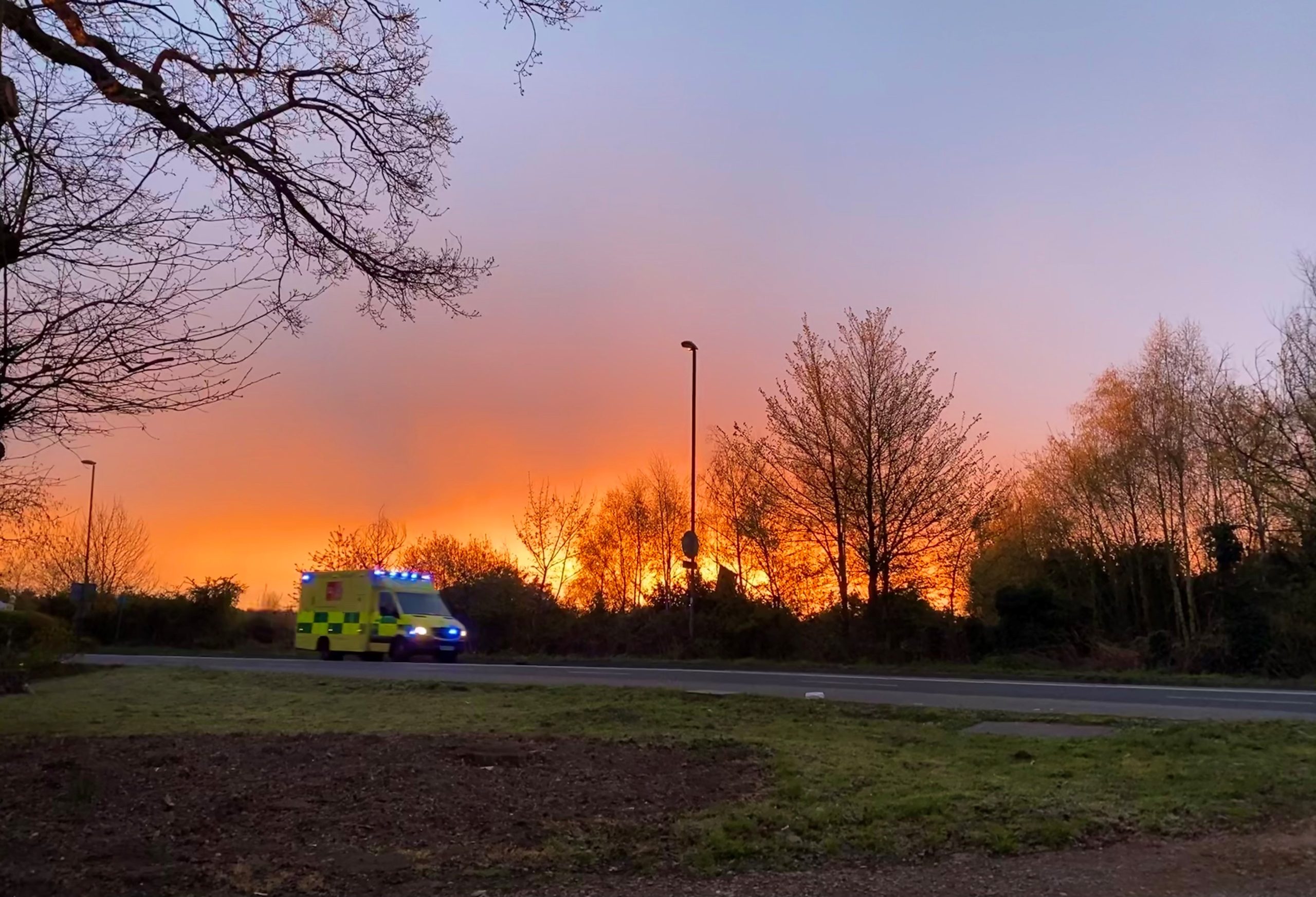 SECAmb thanks staff and volunteers as busy start to 2026 expected - NHS ...