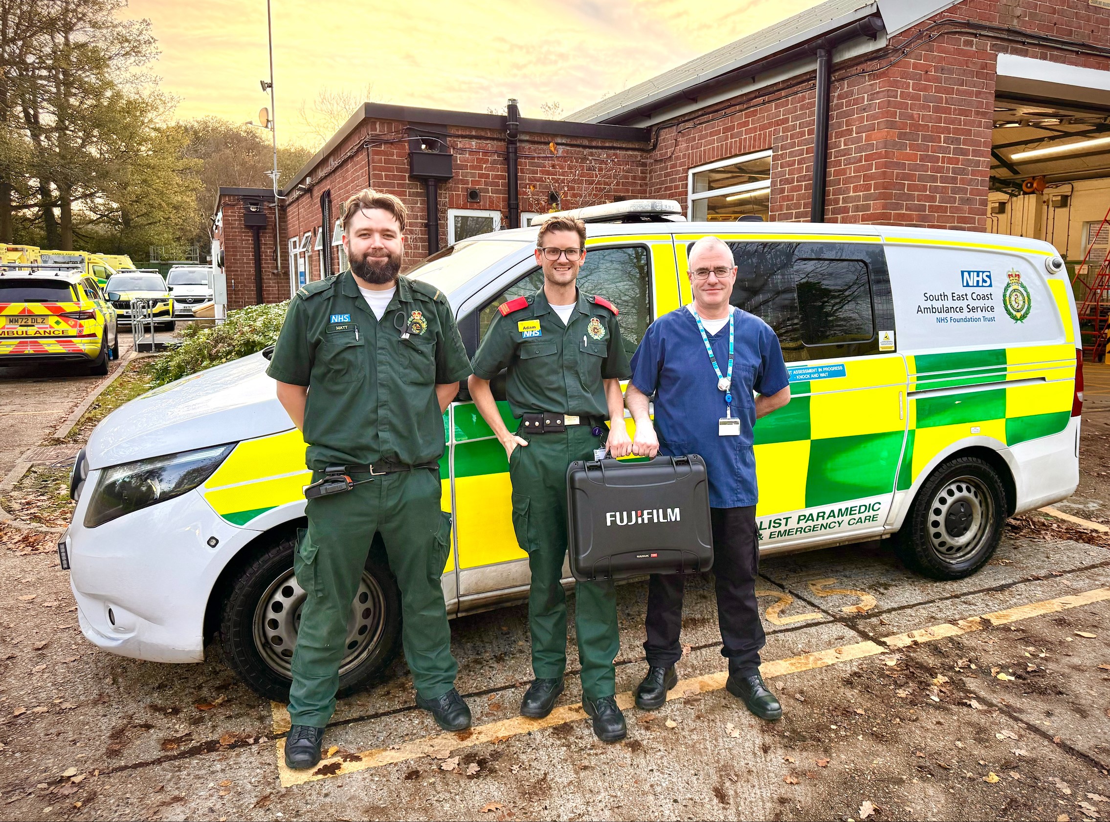 Emergency Community X-ray Service in Surrey 'first of its kind' - NHS ...