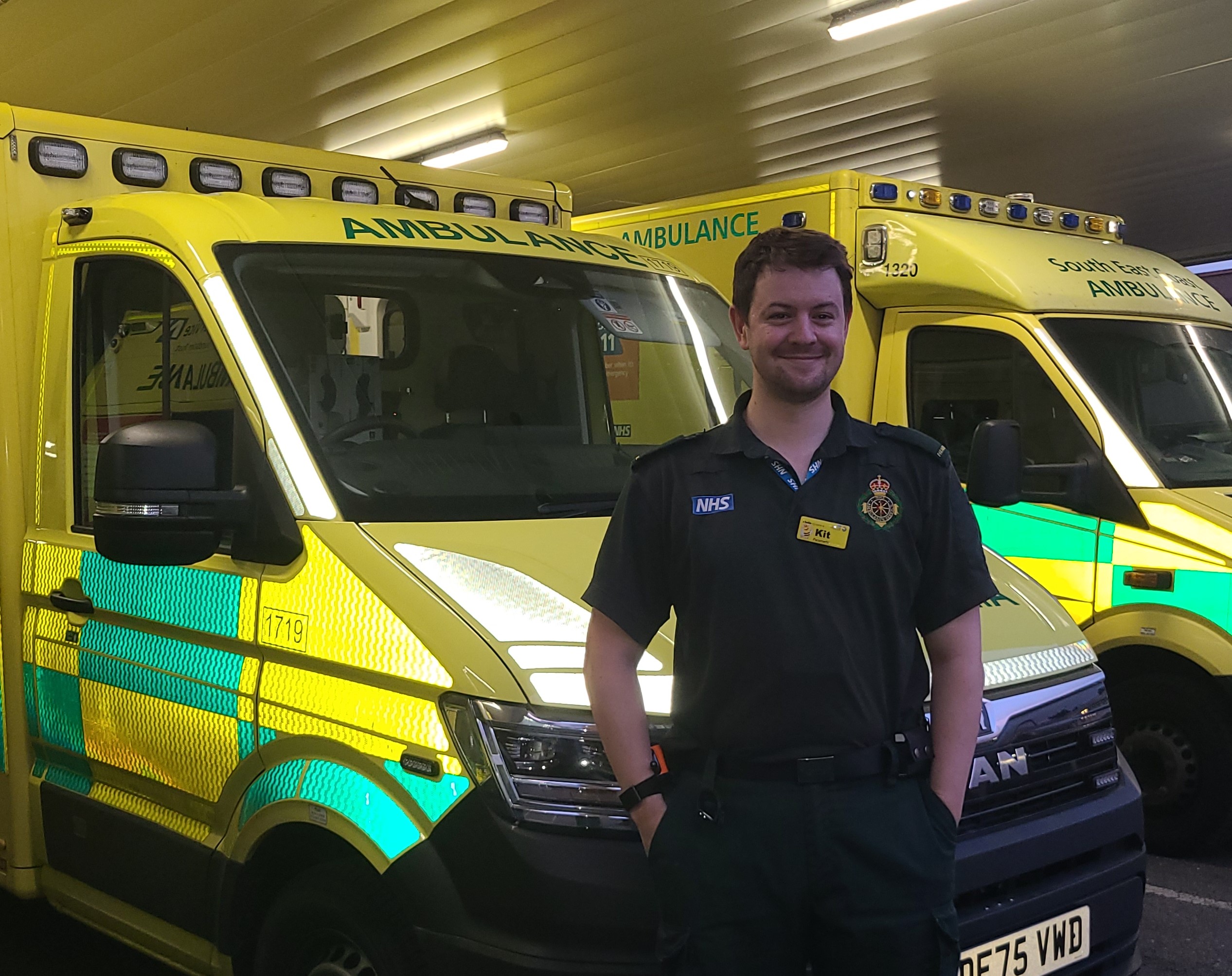 Surrey paramedic takes on ultimate endurance challenge - rowing 2000 ...